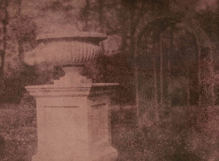 Vintage landscape: Lacock Abbey – enclos*ure